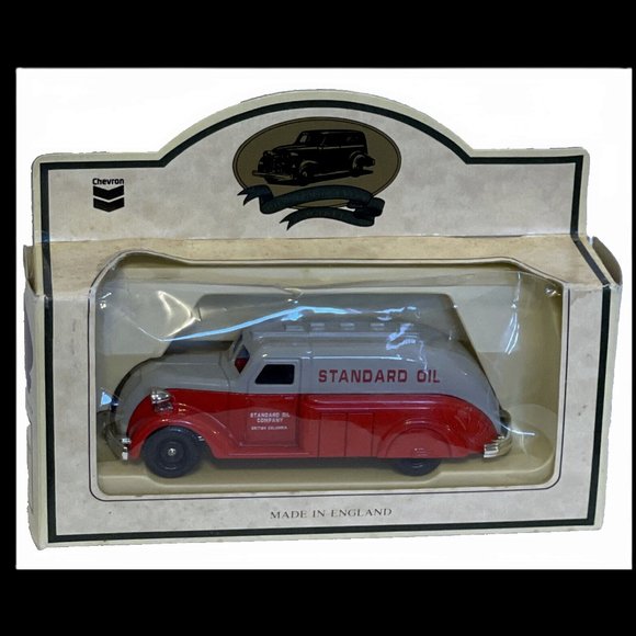 Lledo Chevron | Toys | Diecast 935 Streamline Gas Tanker Lledo Plc ...